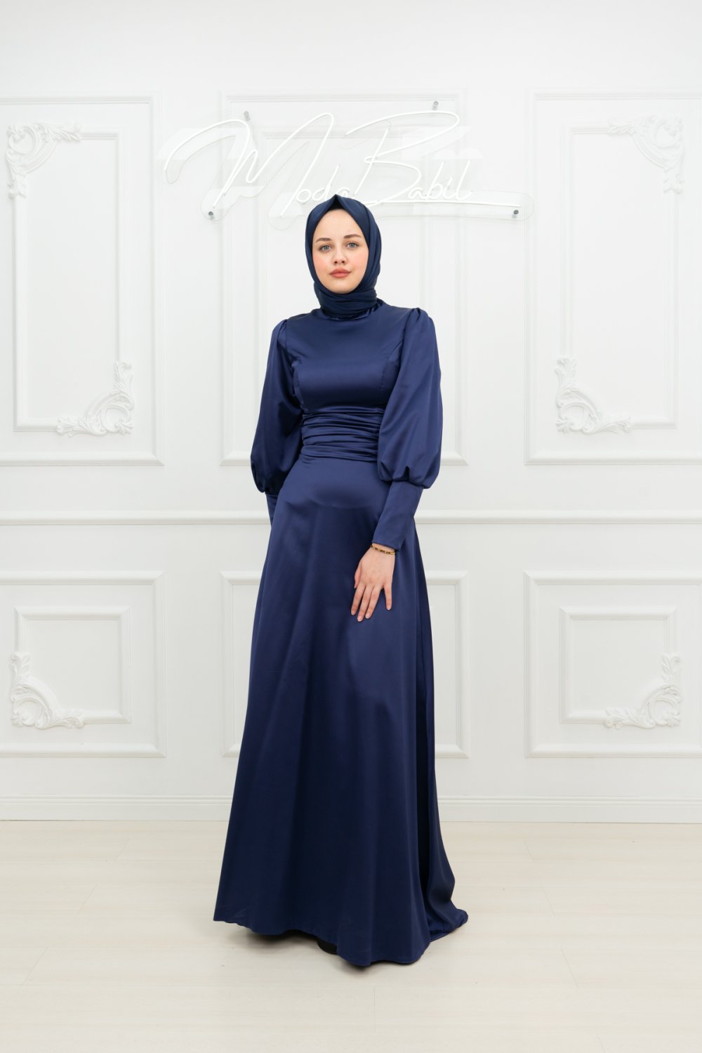 Efsar Balon Kol Bel Drape Detay Saten Kloş Tesettür Abiye Lacivert ...