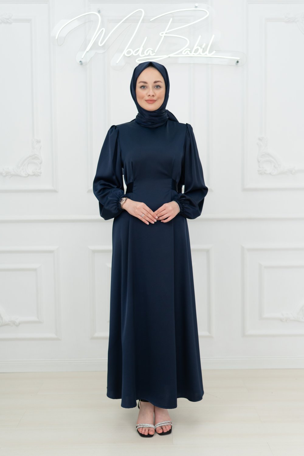 Lina Bel Bağlamalı Sade Tesettür Abiye Lacivert Modelleri En Uygun ...
