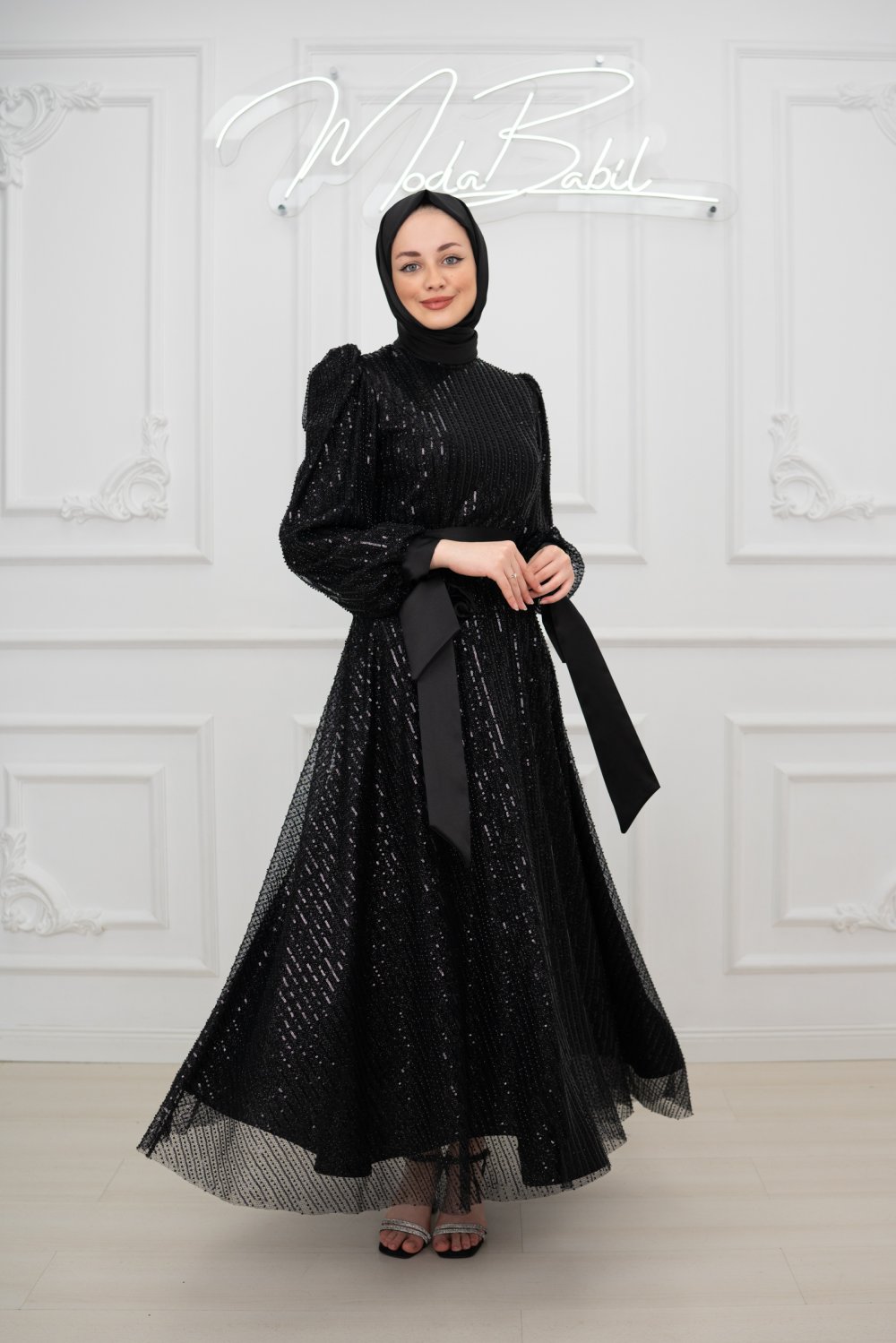 Merven Boncuk-Pul İşlemeli Kloş Tesettür Abiye Siyah Modelleri En Uygun ...